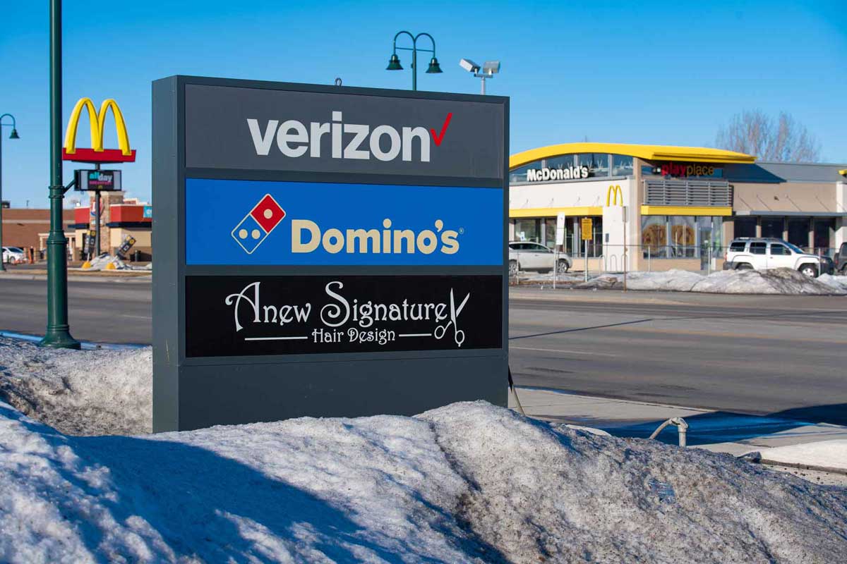 Domino's Signage by Blink Signs