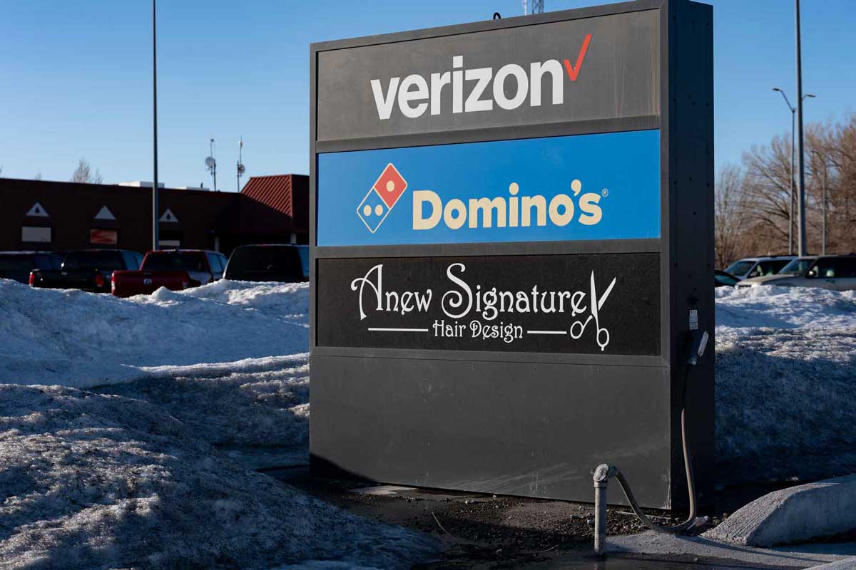 Domino's Signage by Blink Signs