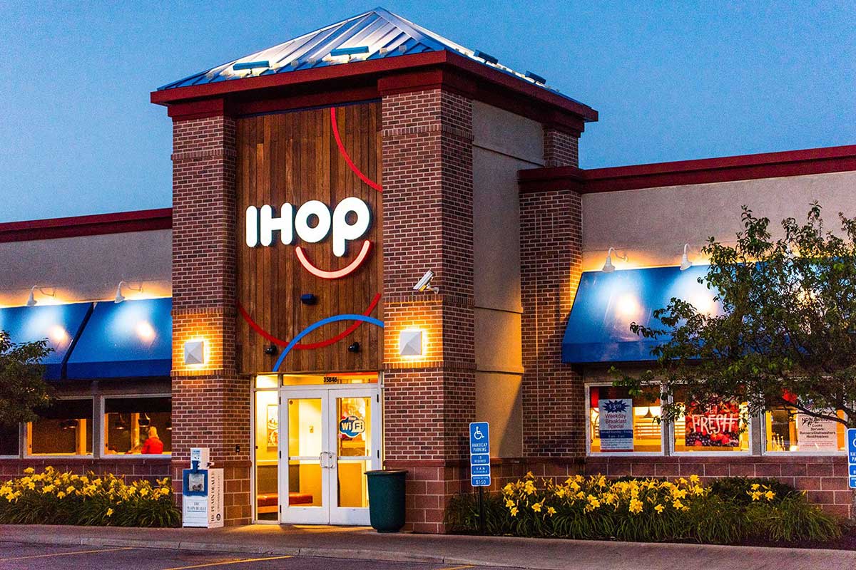 IHOP Restaurant Signage by BlinkSigns
