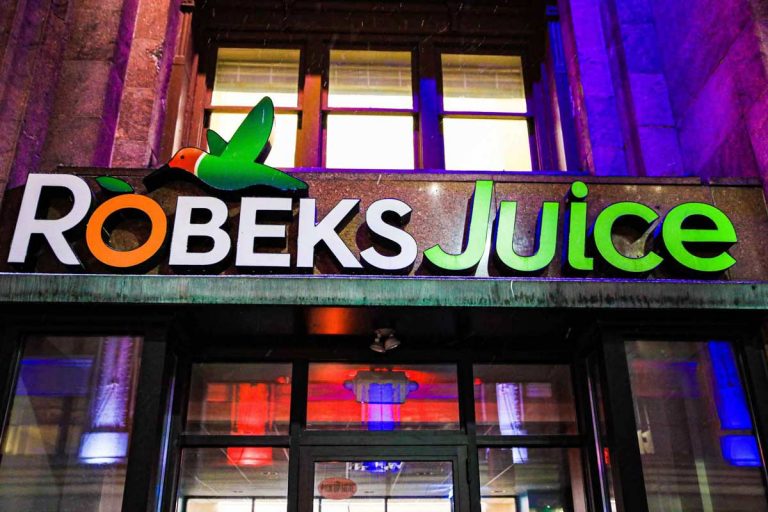Robeks Juice Signage – BlinkSigns Portfolio