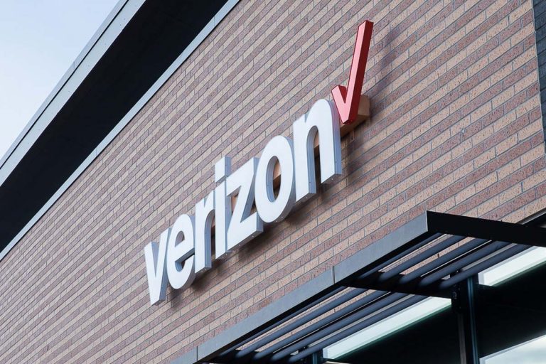 Verizon Signage Projects by Blinksigns