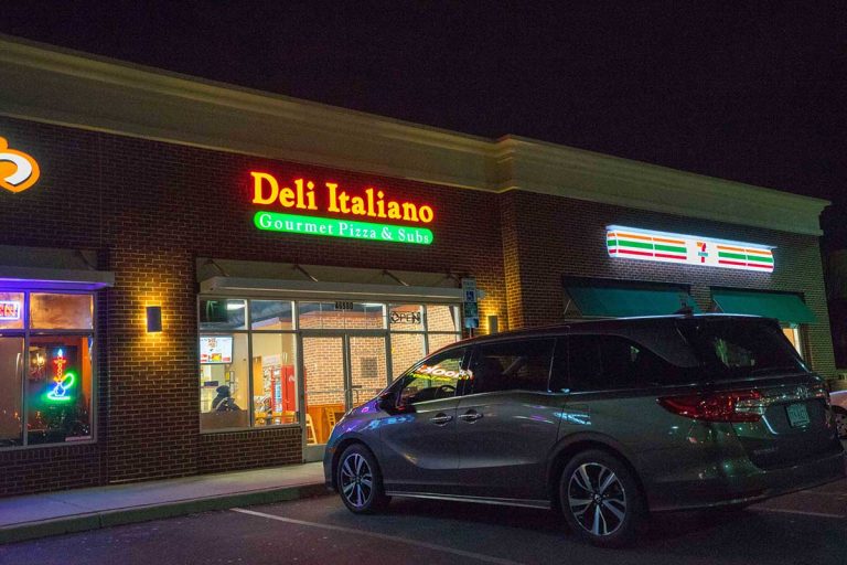Deli Italiano Signage – BlinkSigns Portfolio